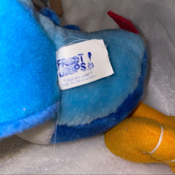Kelloggs | Toys | Kelloggs Froot Loops Cereal Company Toucan Sam Plush ...